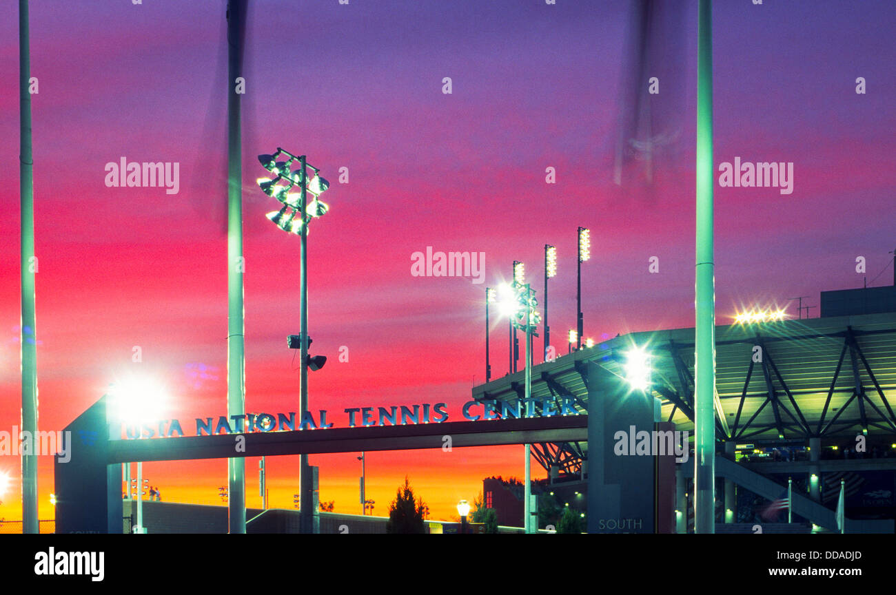 Usta national tennis center hi-res stock photography and images - Alamy