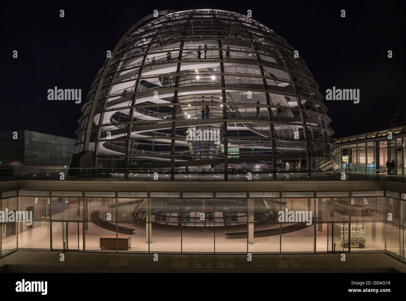 the Reichstag dome at night, Berlin, Germany Stock Photo - Alamy