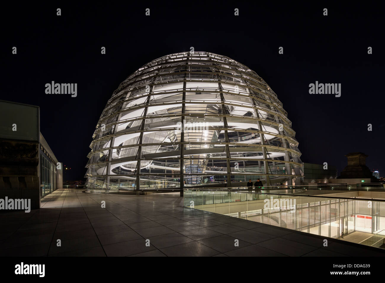 the Reichstag dome at night, Berlin, Germany Stock Photo - Alamy