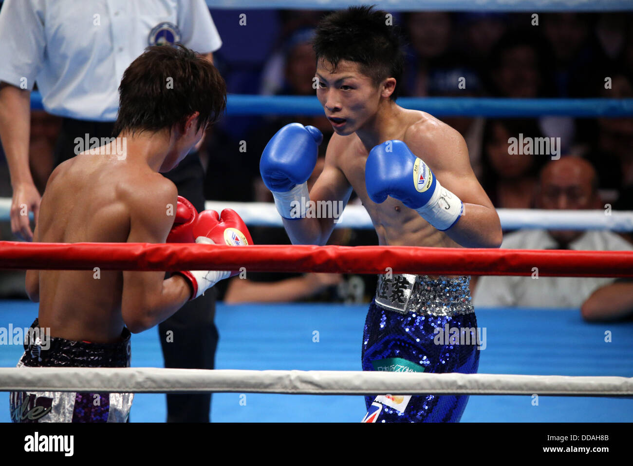 Kanagawa, Japan. 25th Aug, 2013. (L to R) Ryoichi Taguchi, Naoya Inoue ...