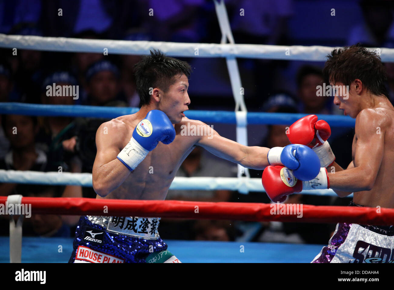 Kanagawa, Japan. 25th Aug, 2013. (L to R) Naoya Inoue, Ryoichi Taguchi ...
