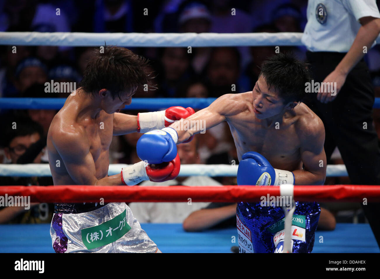 Kanagawa, Japan. 25th Aug, 2013. (L to R) Ryoichi Taguchi, Naoya Inoue ...