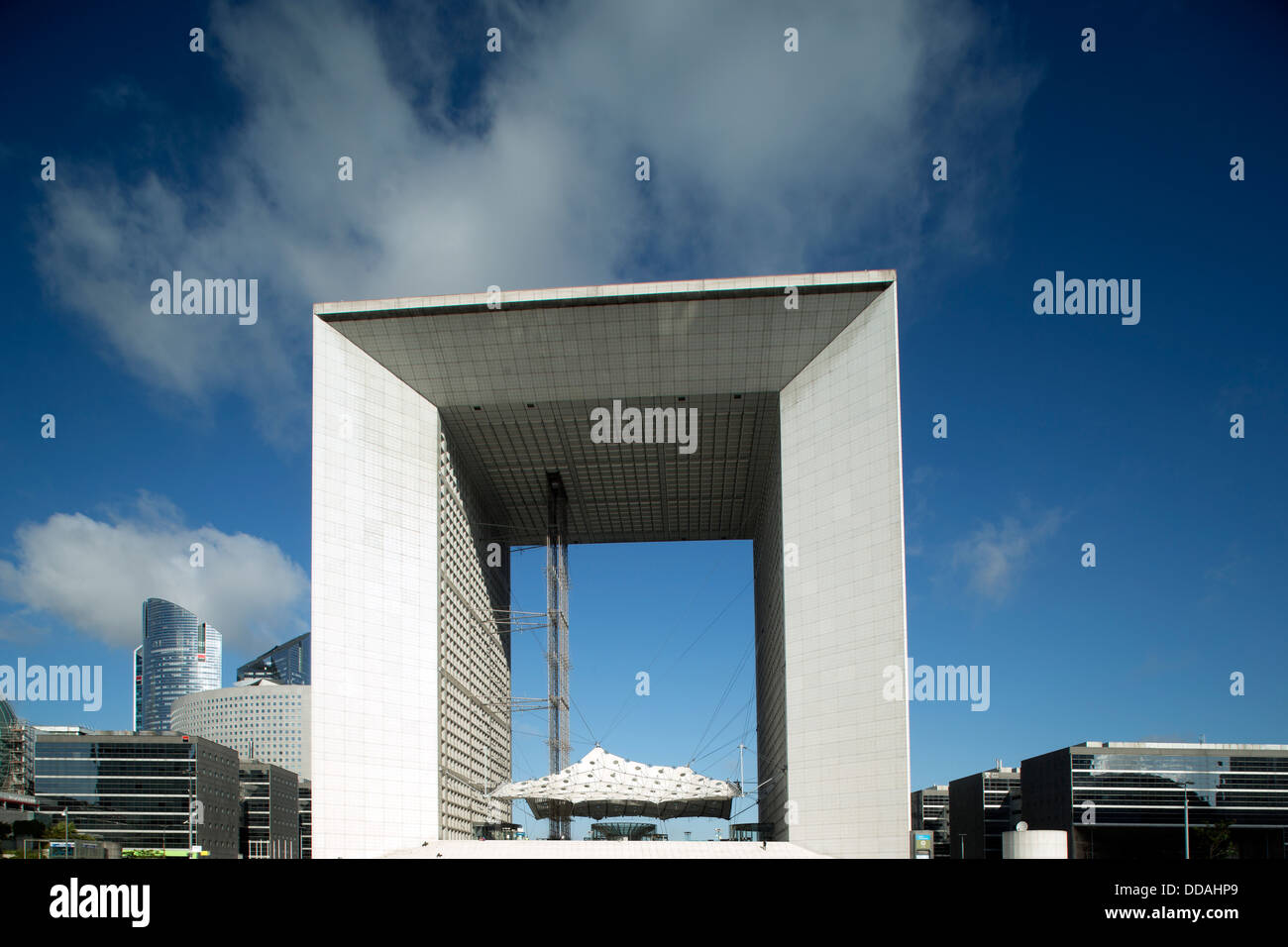 the grand arc in la defence paris, during sunrise Stock Photo - Alamy