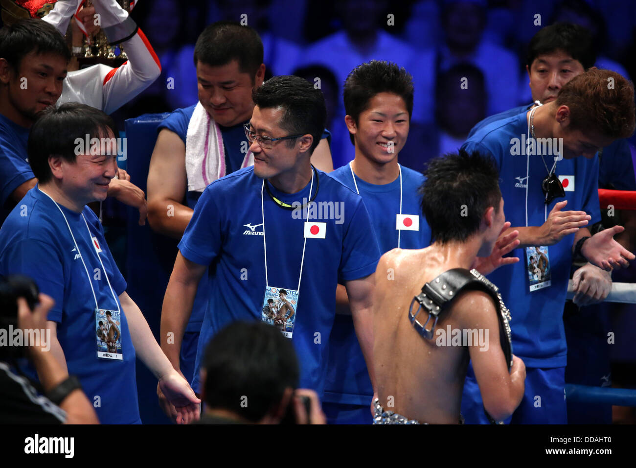 L r shingo inoue naoya inoue hi-res stock photography and images - Alamy