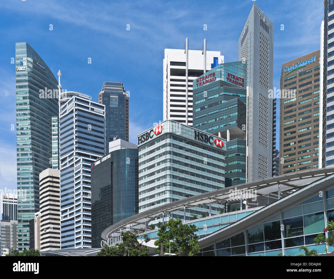 dh DOWNTOWN CORE SINGAPORE Modern skyscrapers city skyline Stock Photo ...