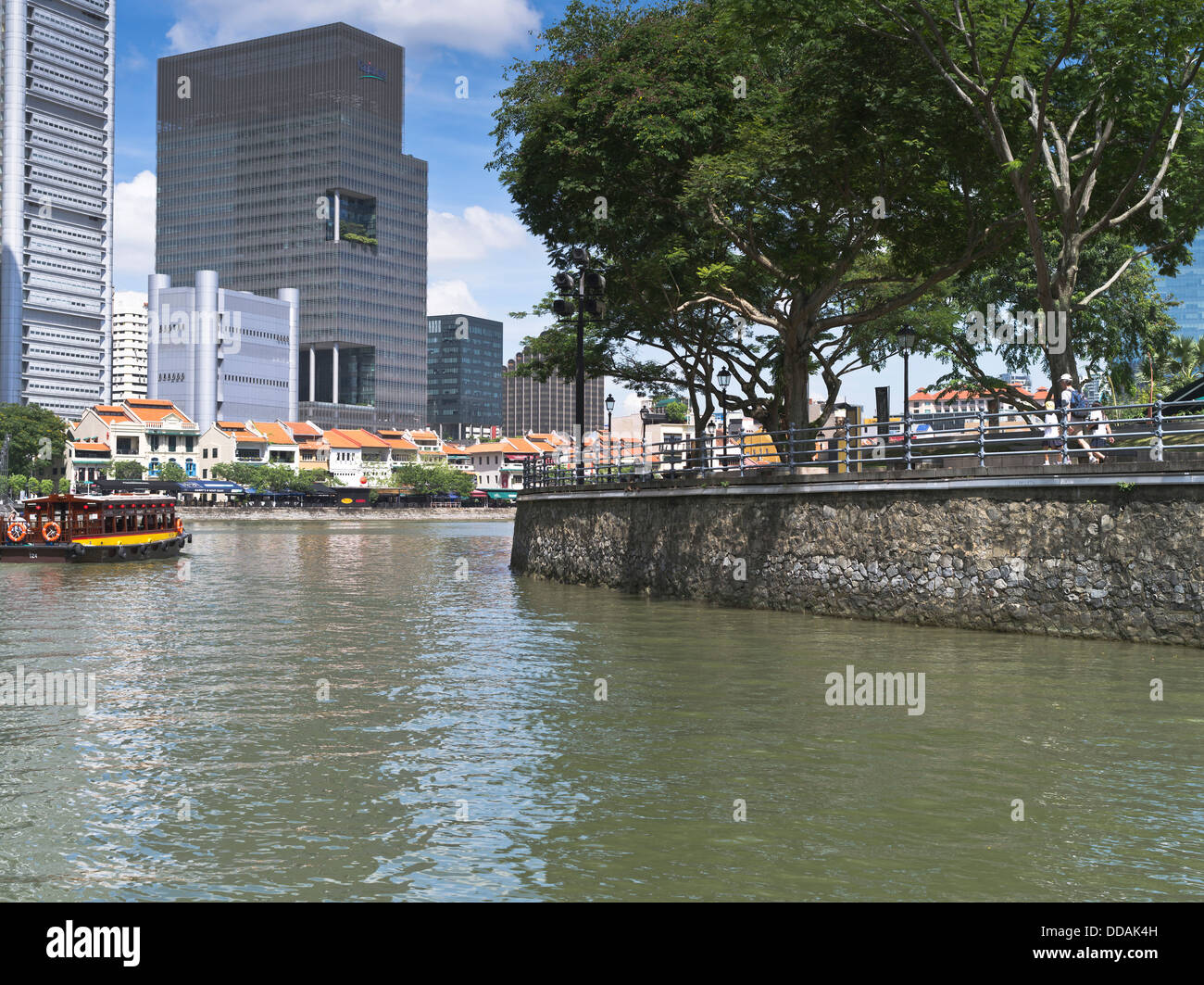 dh Singapore River NORTH BOAT QUAY SINGAPORE Bumboat cruise tours ...