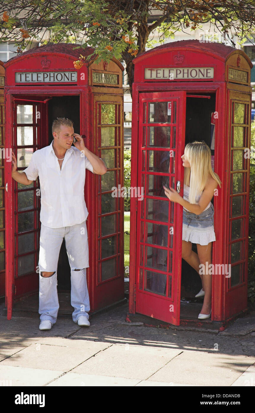 Public phone b hi-res stock photography and images - Alamy