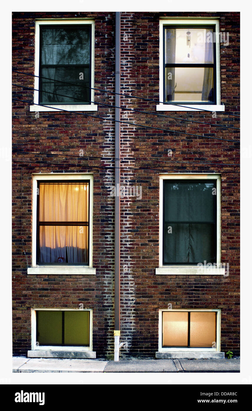 Building architecture windows Cut Out Stock Images & Pictures - Alamy
