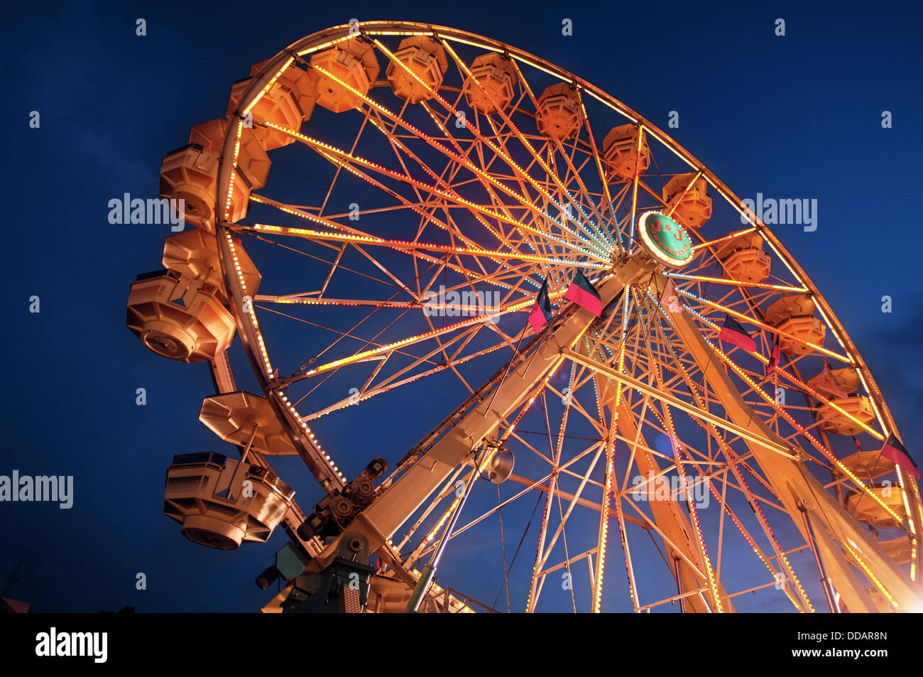 Carnival ride, ferris wheel Stock Photo - Alamy