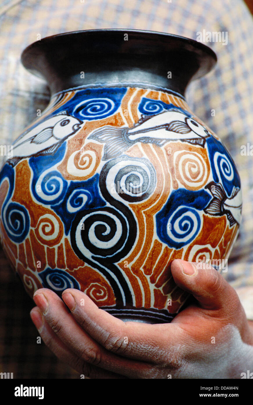 Michoacán pottery hi-res stock photography and images - Alamy
