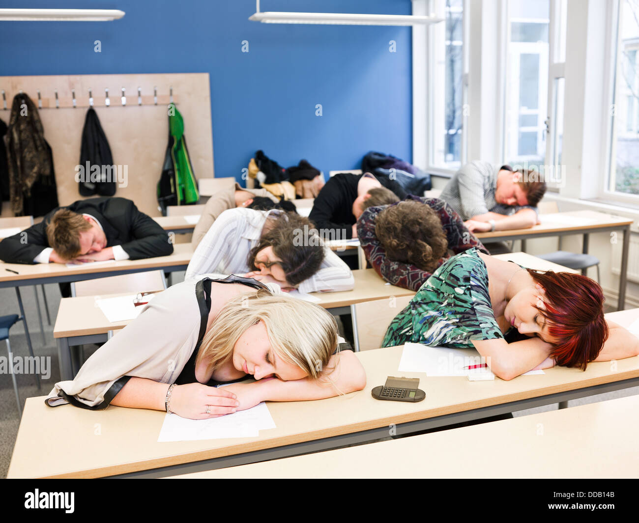 Boring lecture hall hi-res stock photography and images - Alamy