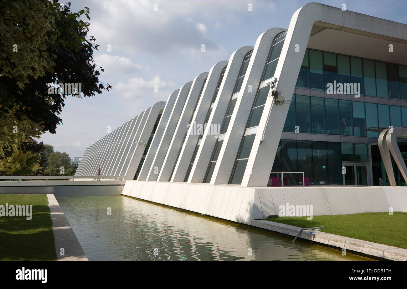 Cambridge science park hi-res stock photography and images - Alamy