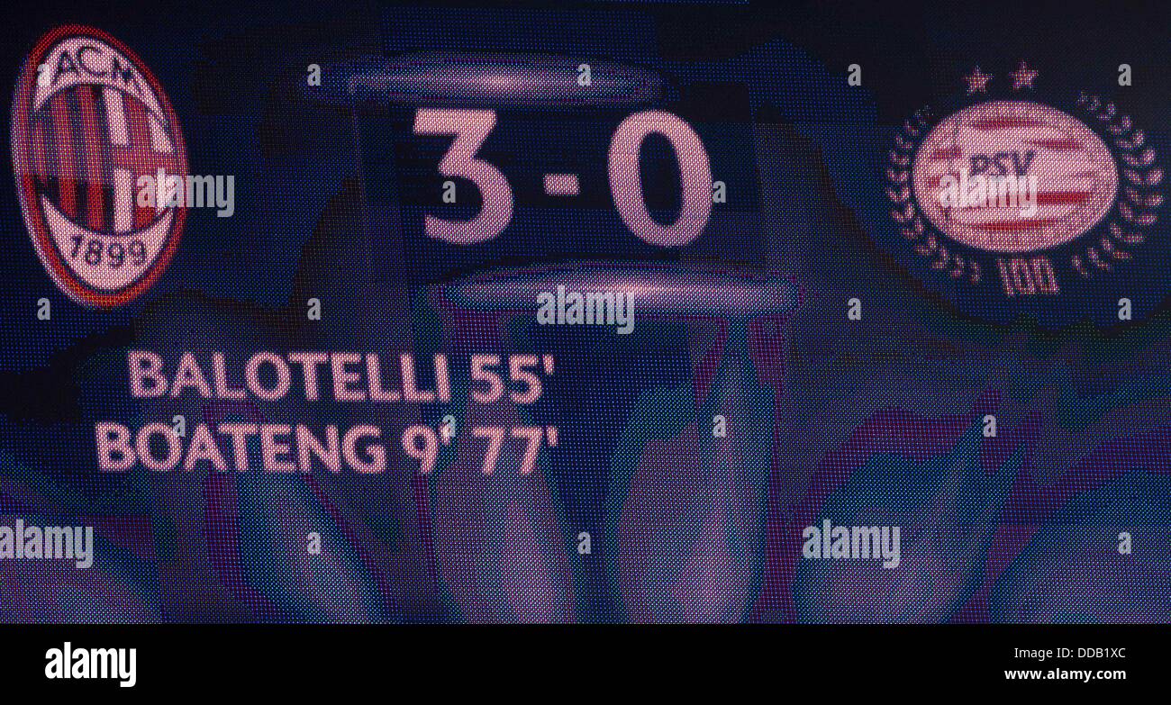 Champions league final scoreboard hi-res stock photography and images ...