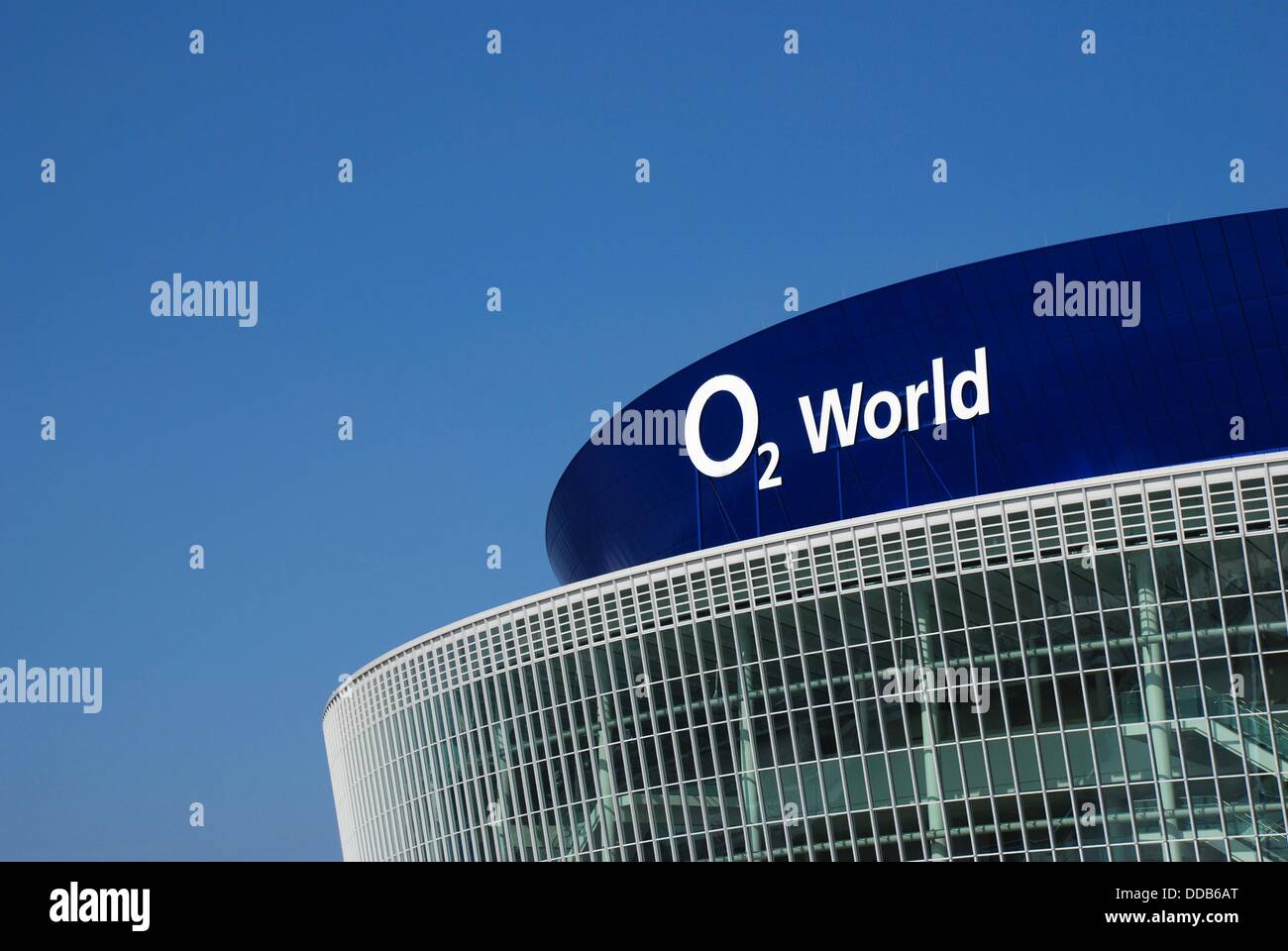 Event hall o2 world hi-res stock photography and images - Alamy