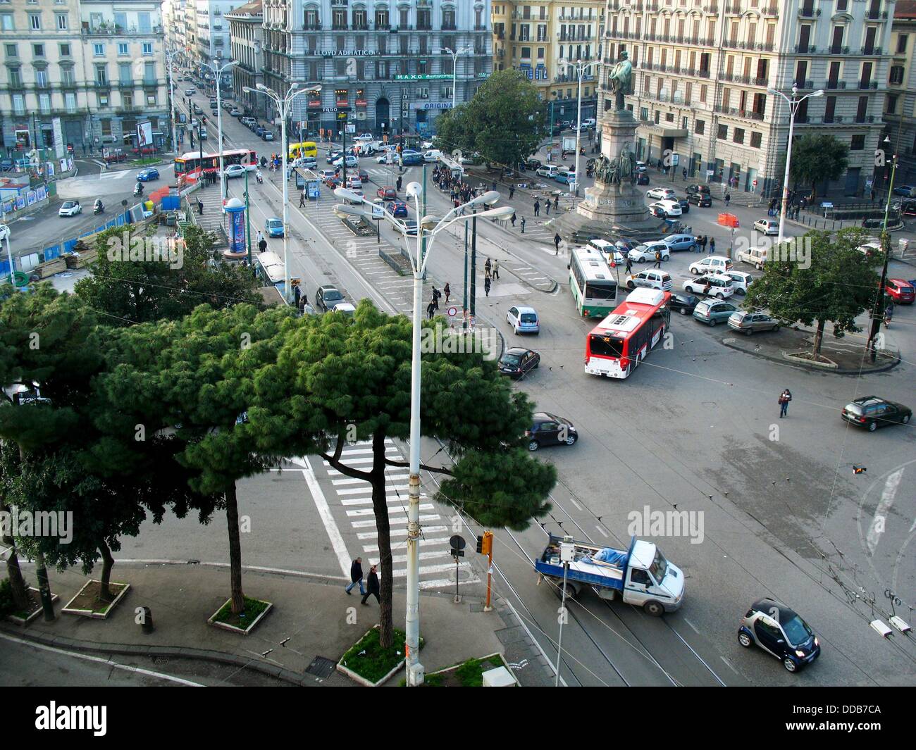 Piazza Garibaldi Naples Italy High Resolution Stock Photography and ...