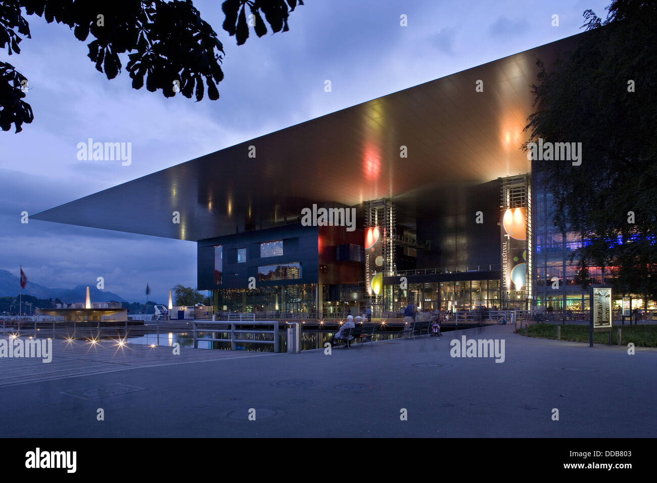 Jean nouvel lucerne High Resolution Stock Photography and Images - Alamy