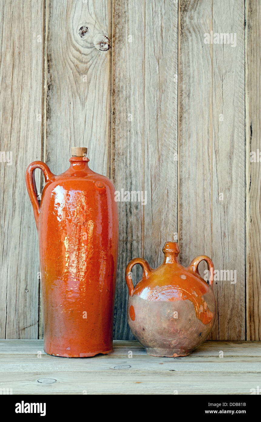 Old pottery hi-res stock photography and images - Alamy