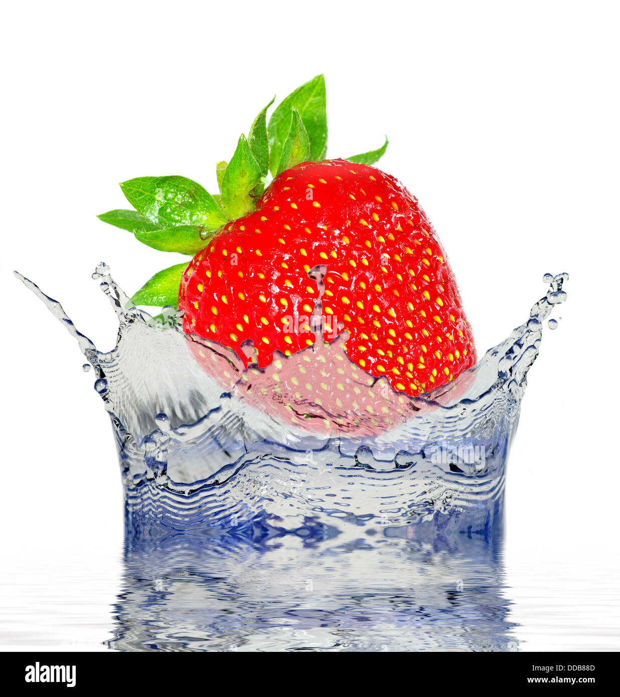 strawberry in water Stock Photo - Alamy