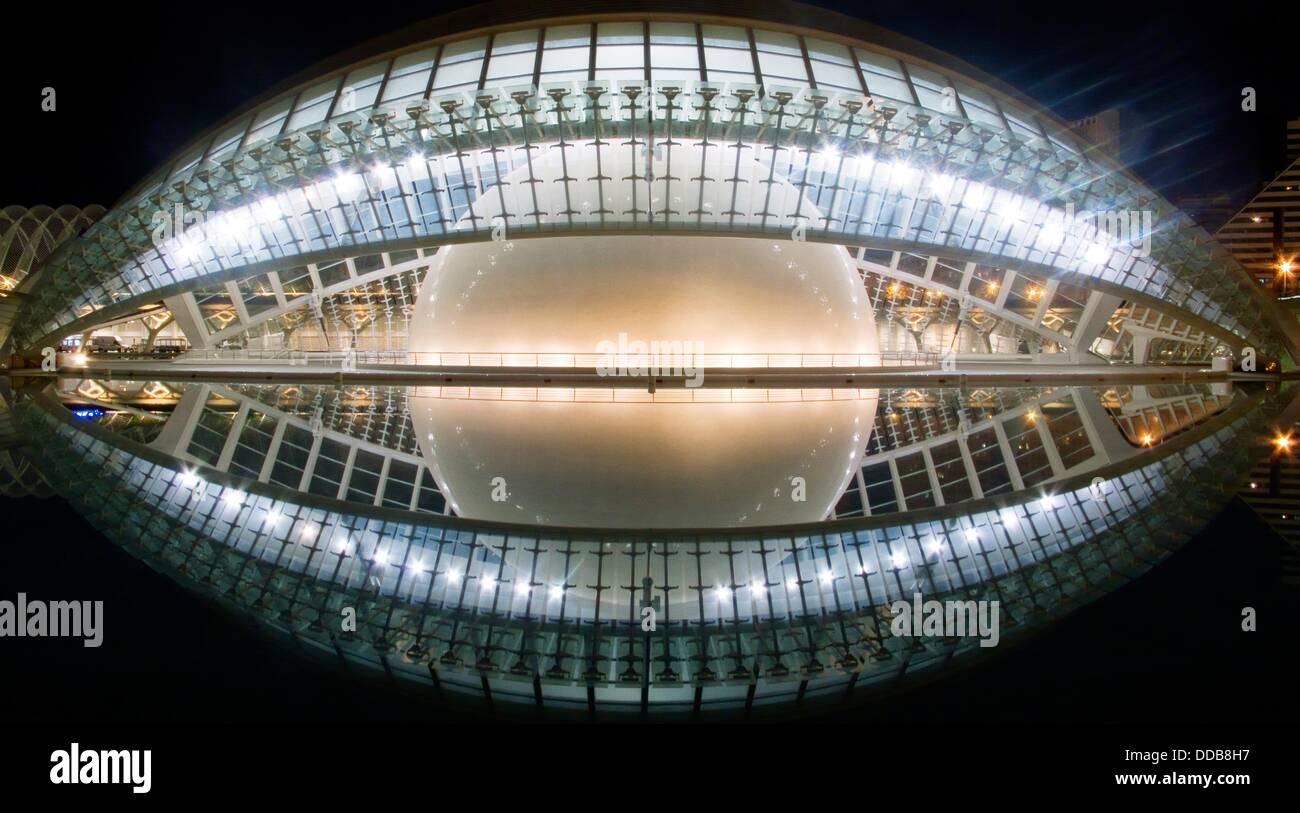 Santiago calatrava portrait hi-res stock photography and images - Alamy
