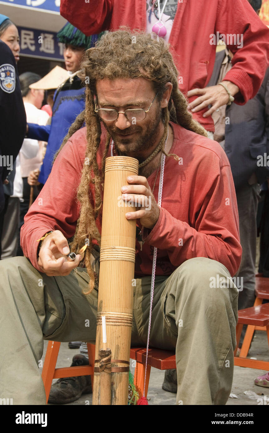 Smoke bong hi-res stock photography and images - Alamy