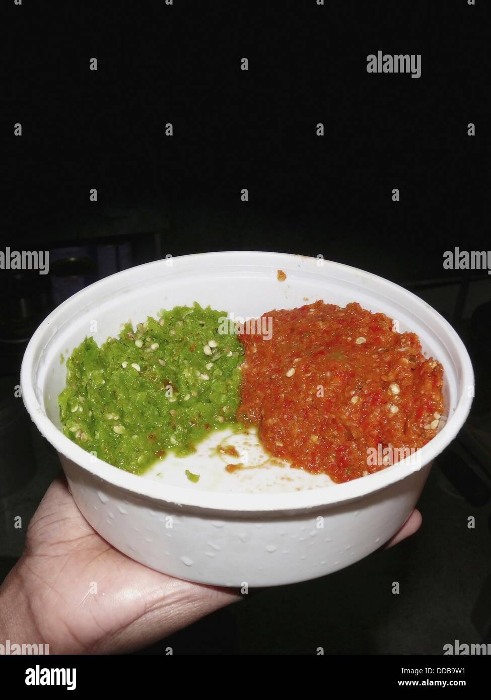 Plant of common chilies hi-res stock photography and images - Alamy