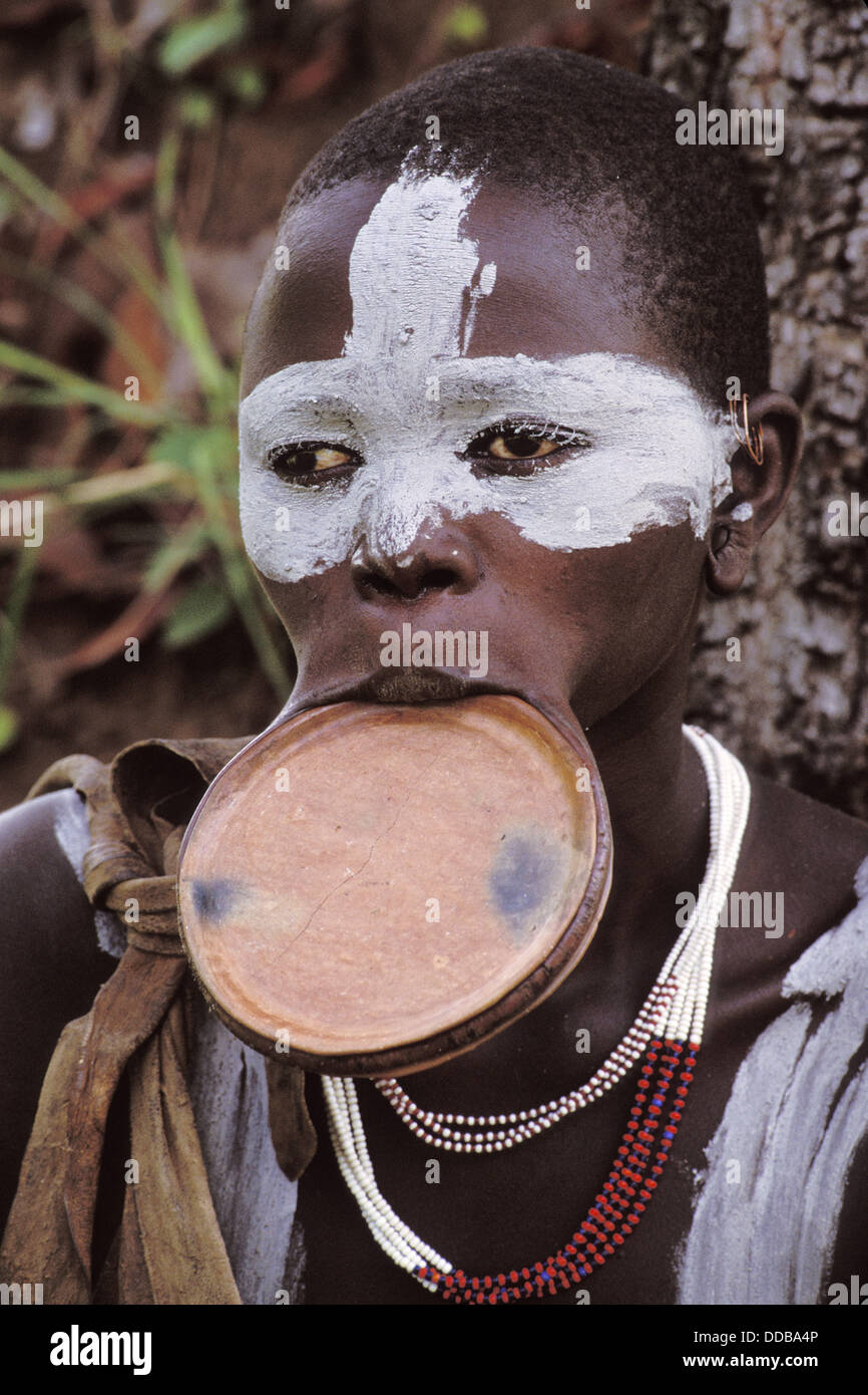 Murle High Resolution Stock Photography and Images - Alamy