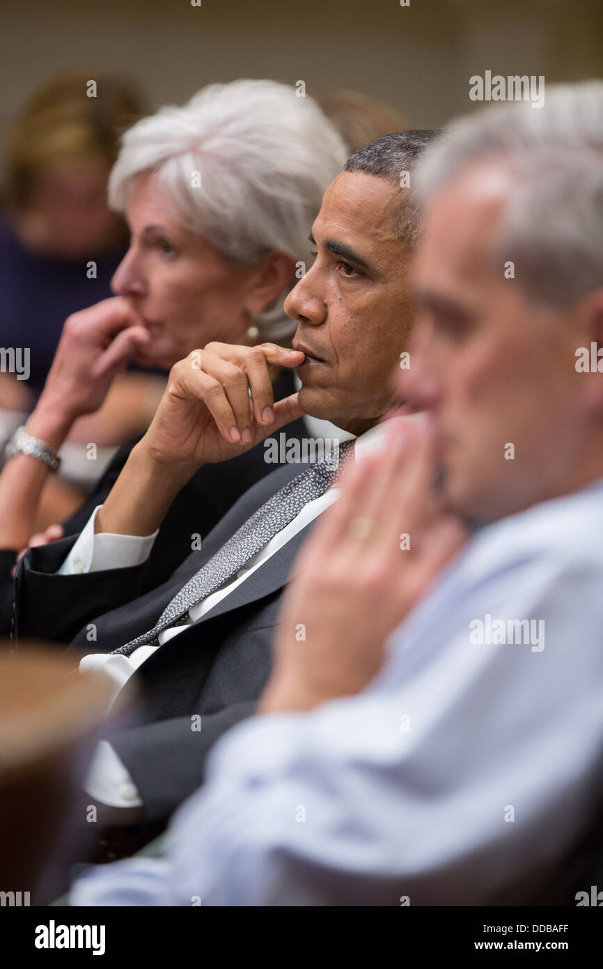 Kathleen sebelius obama hi-res stock photography and images - Alamy