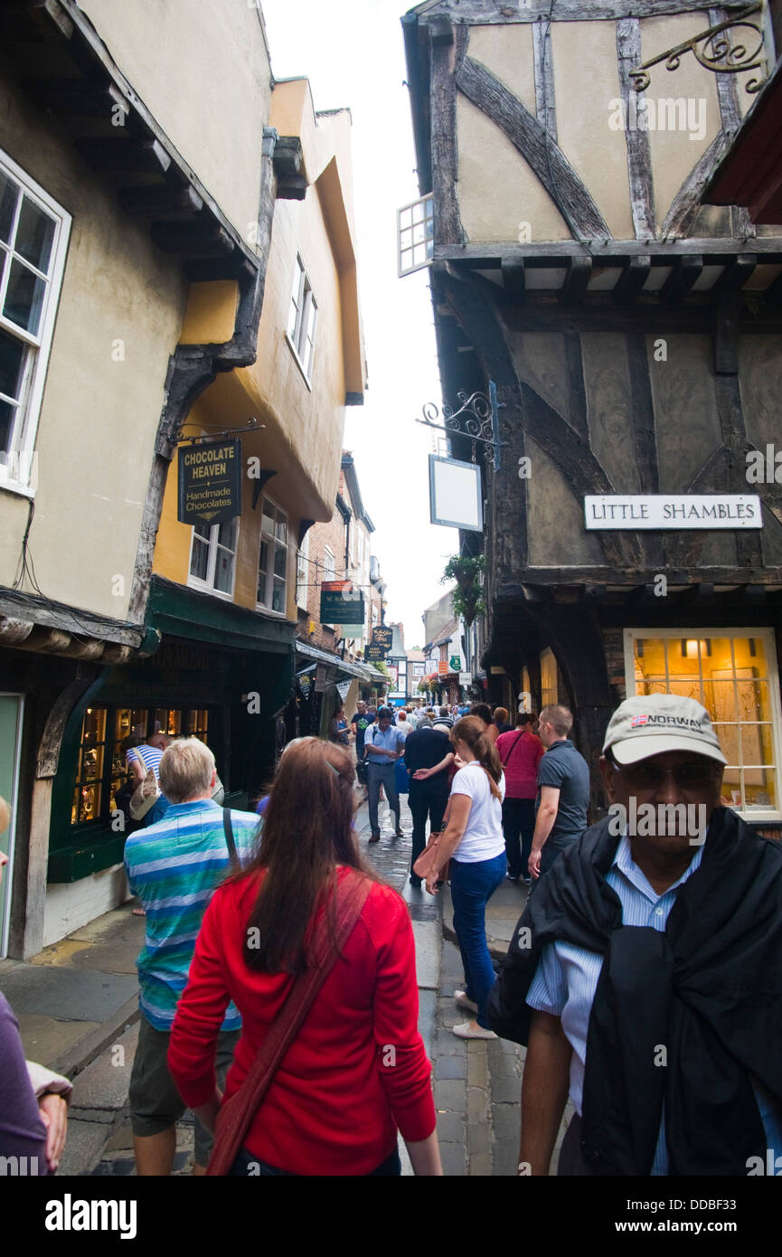 LITTLE SHAMBLES old narrow street in the city centre of York North ...