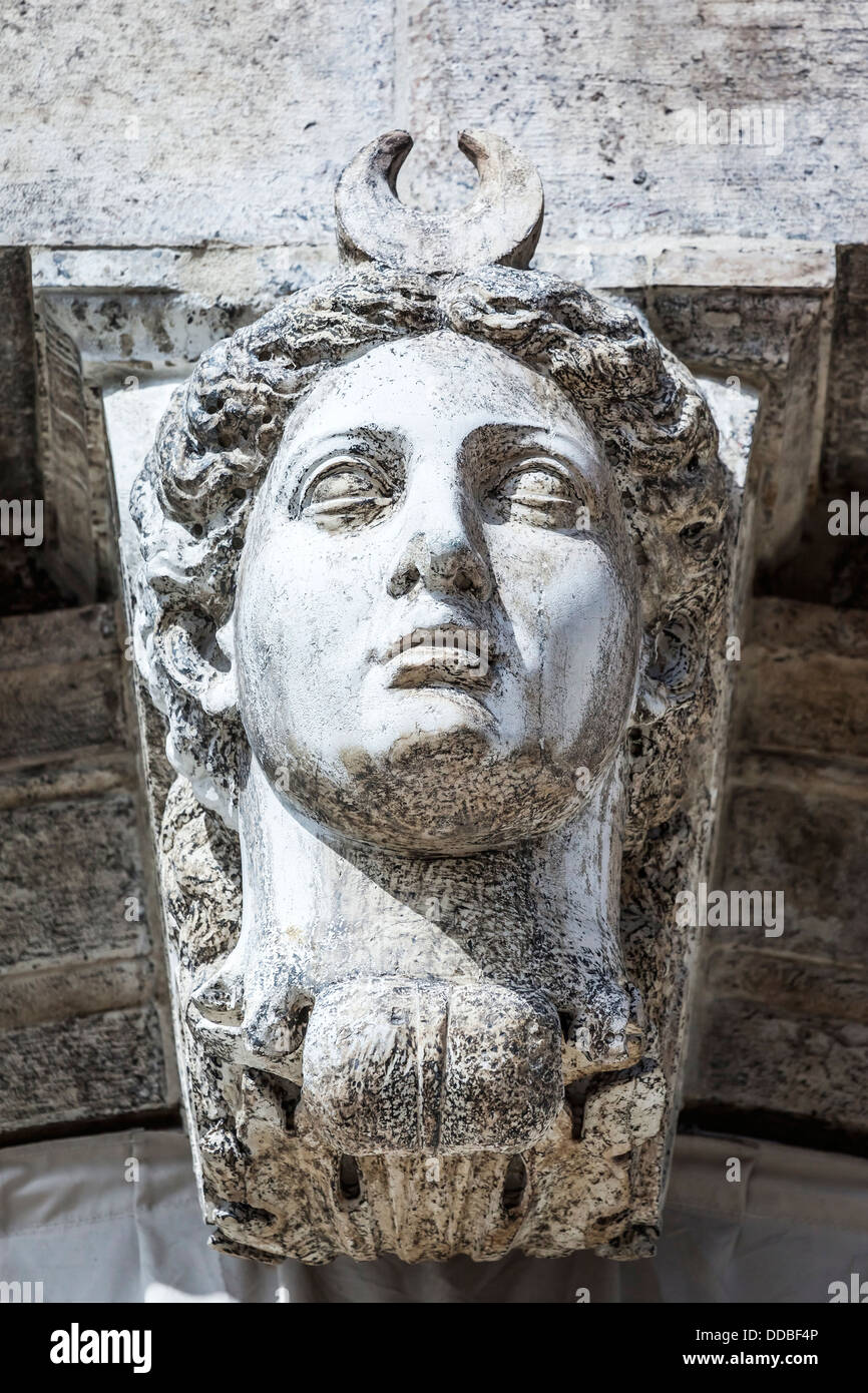 Venice and grey stone hi-res stock photography and images - Alamy