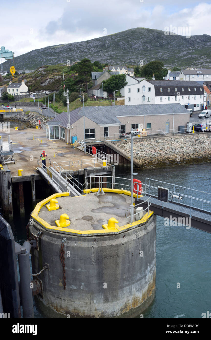 Calmac ferry staff hi-res stock photography and images - Alamy