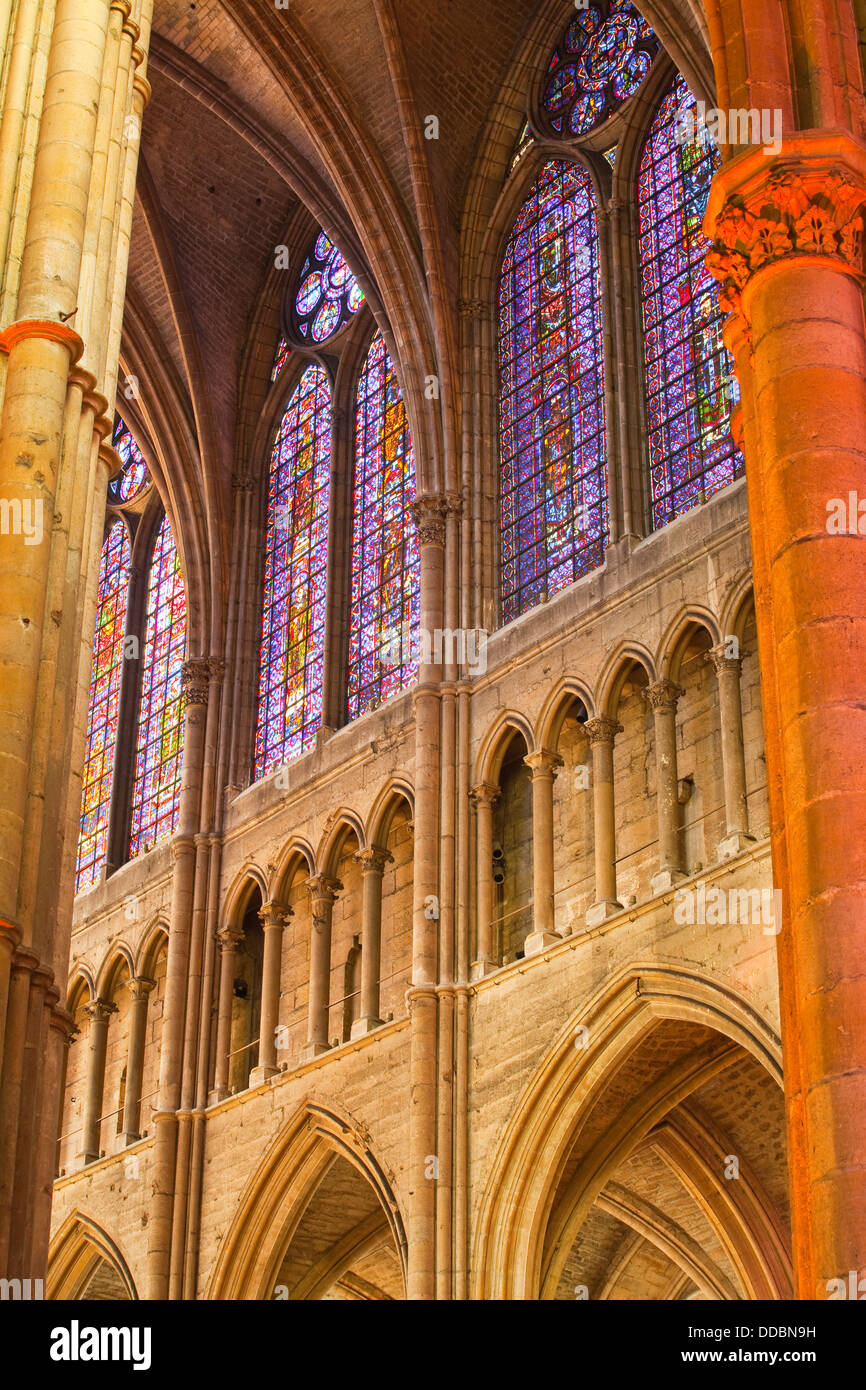 Reims Cathedral Interior Stock Photos & Reims Cathedral Interior Stock ...