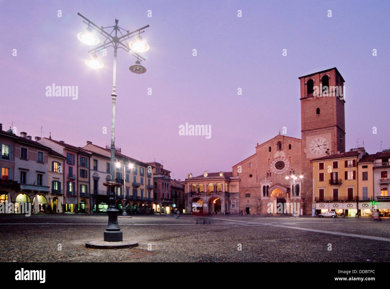Piazza Lodi High Resolution Stock Photography and Images - Alamy
