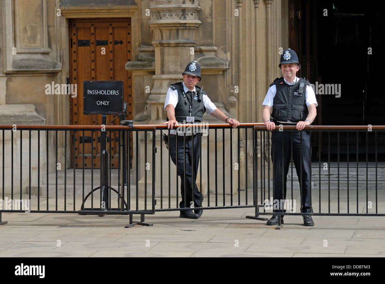 Uniform houses hi-res stock photography and images - Alamy