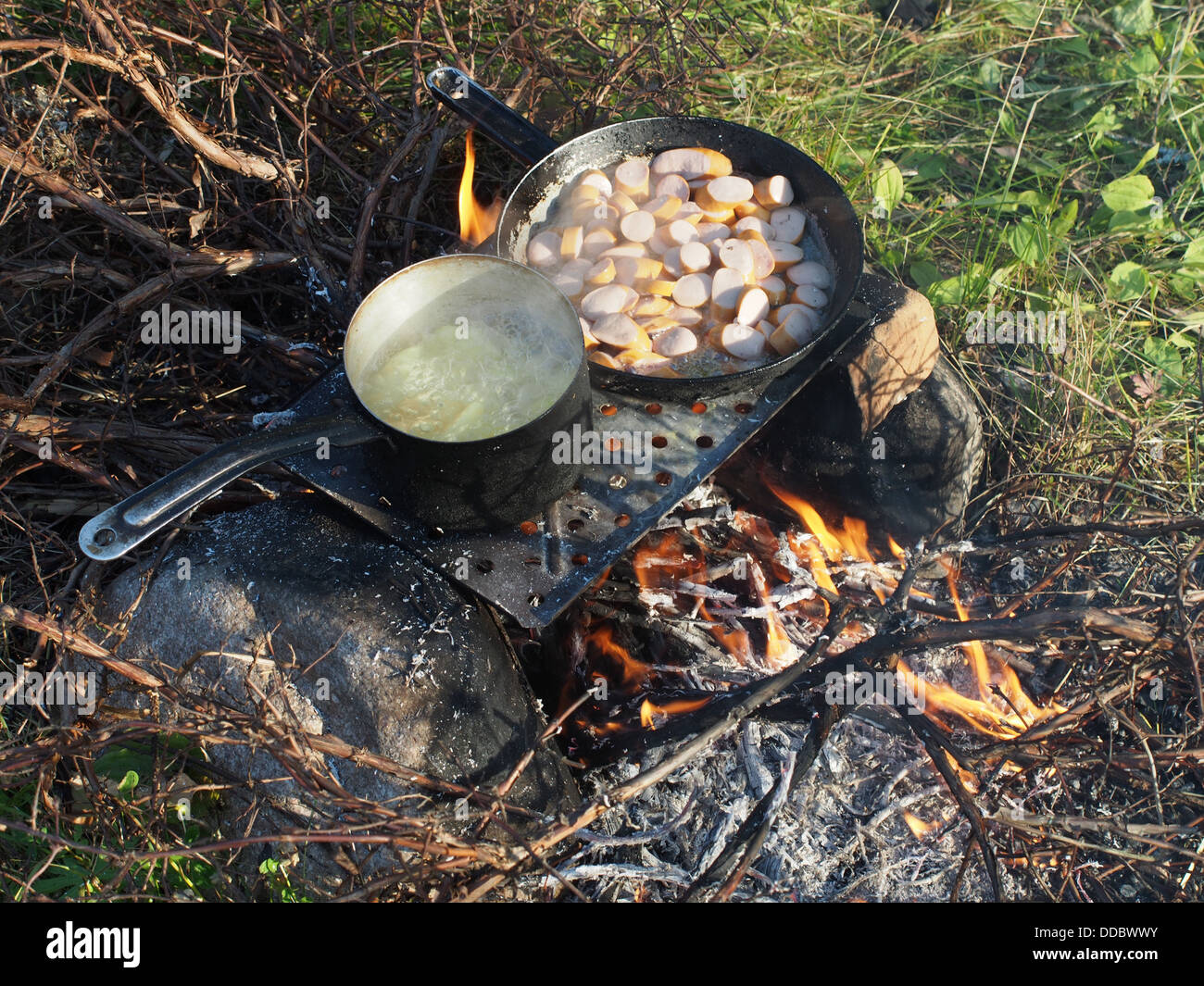 Frying pan blaze hi-res stock photography and images - Alamy