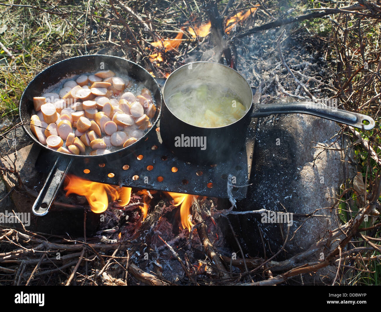 Fire of pakistan hi-res stock photography and images - Alamy