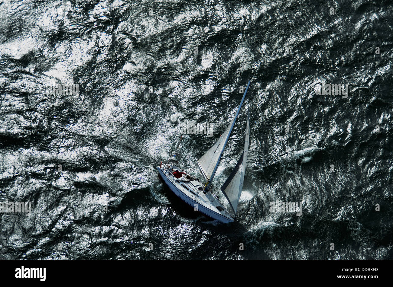 Ocean going yacht in stiff breeze off Cape Town Stock Photo - Alamy