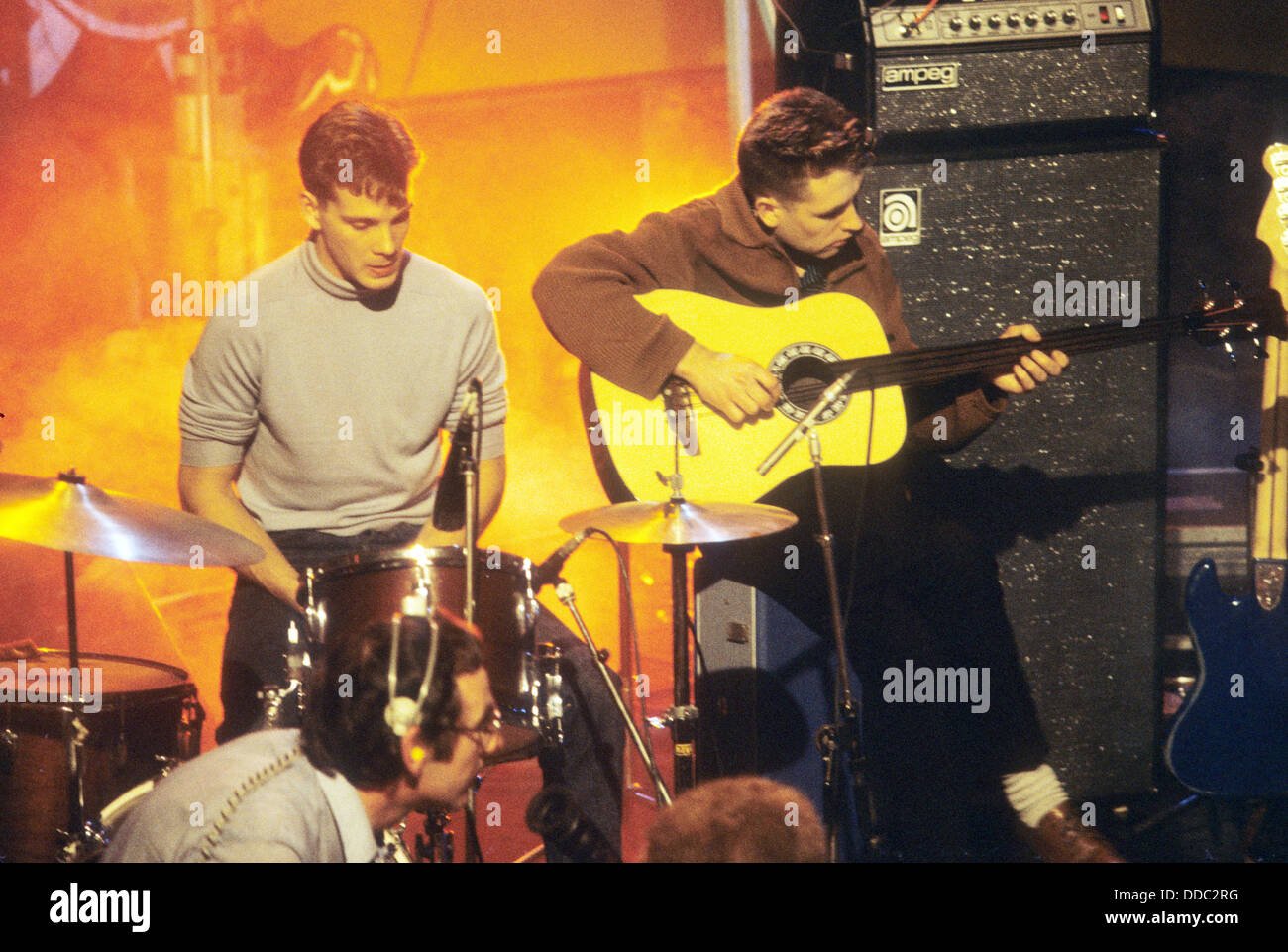 Bunnymen hi-res stock photography and images - Alamy
