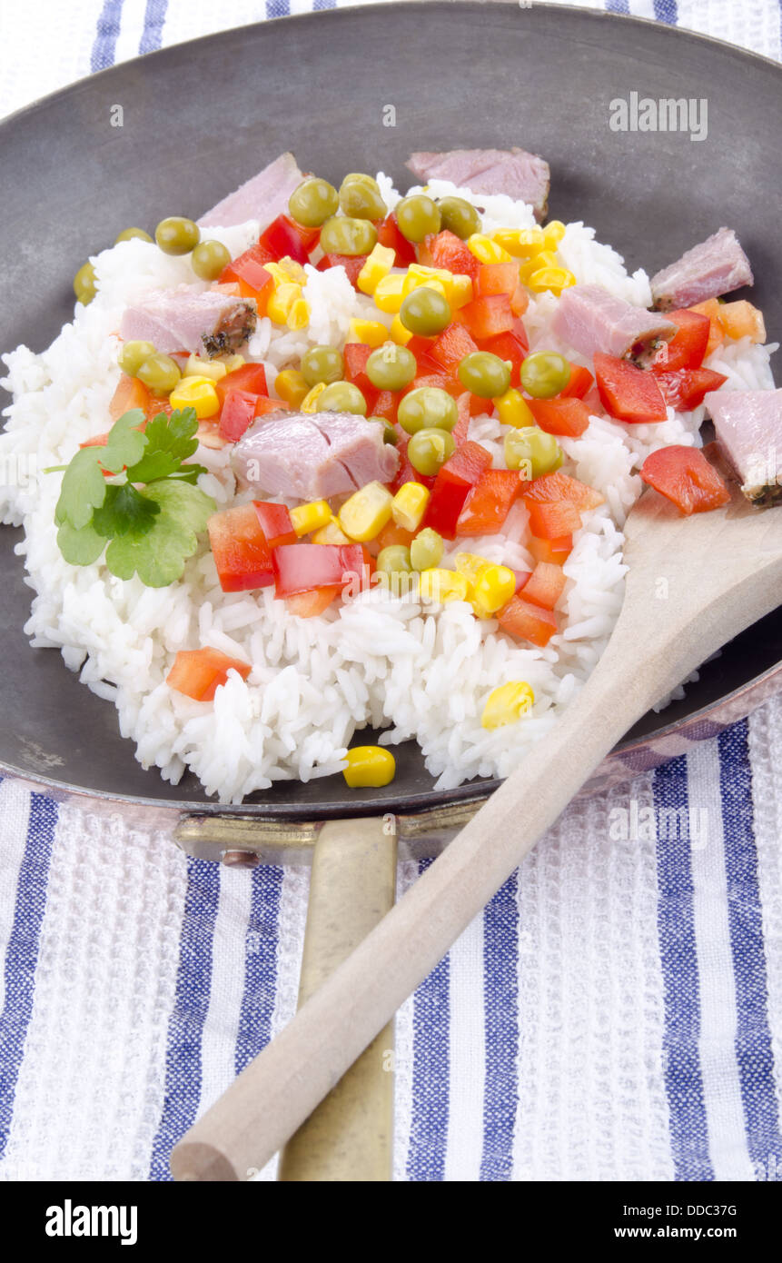 rice pan with organic vegetables Stock Photo - Alamy