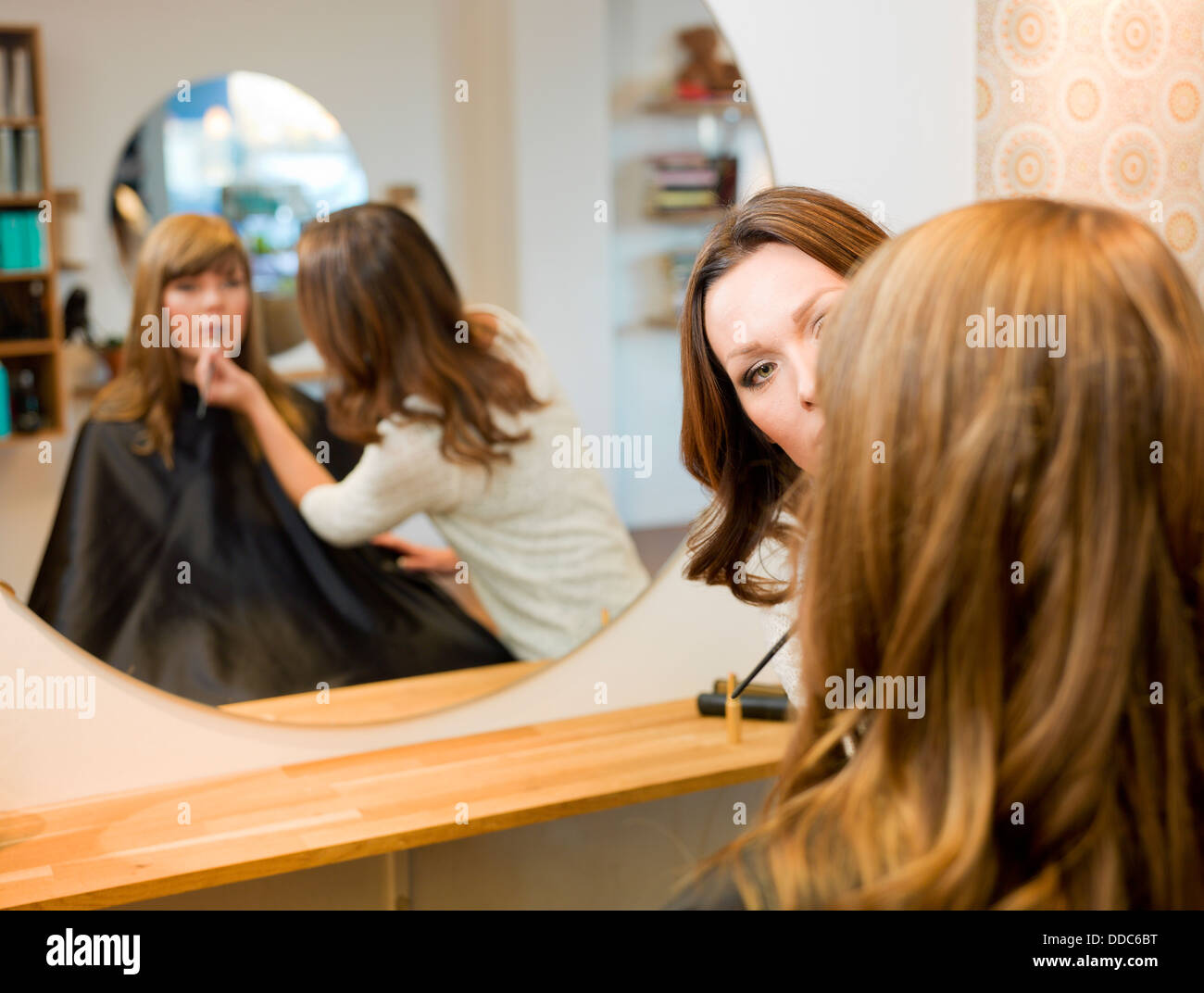 Women in beauty salon Stock Photo - Alamy