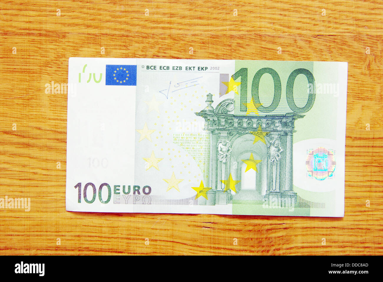 100 Euro Bank Note High Resolution Stock Photography and Images - Alamy