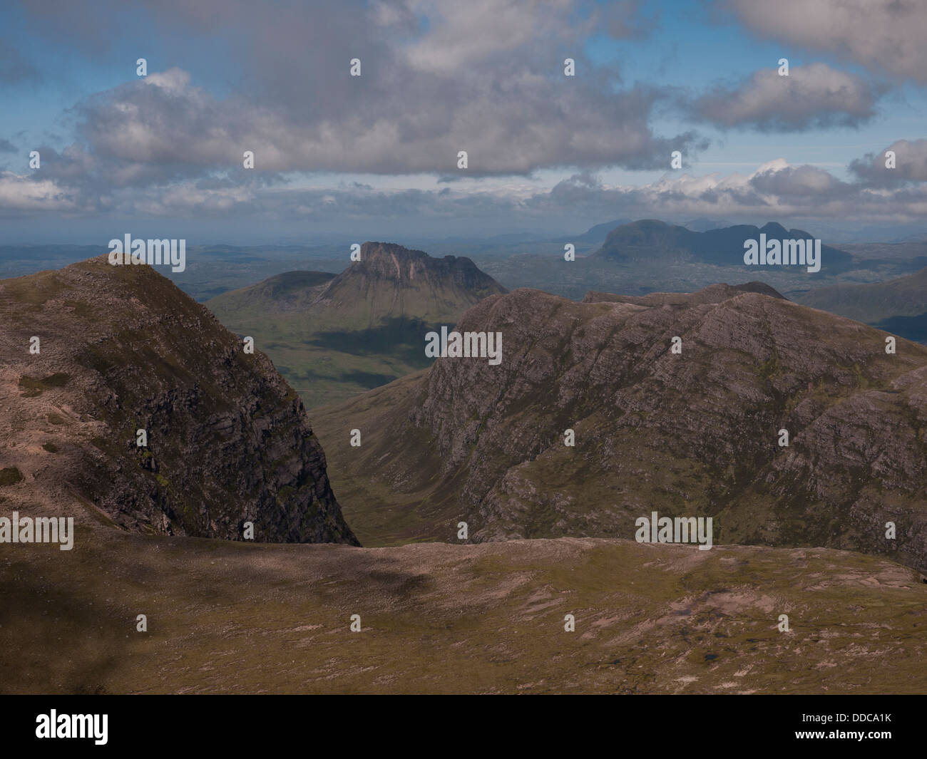 View North from Ben Mor Coigach to the magnificent mountains of Assynt ...