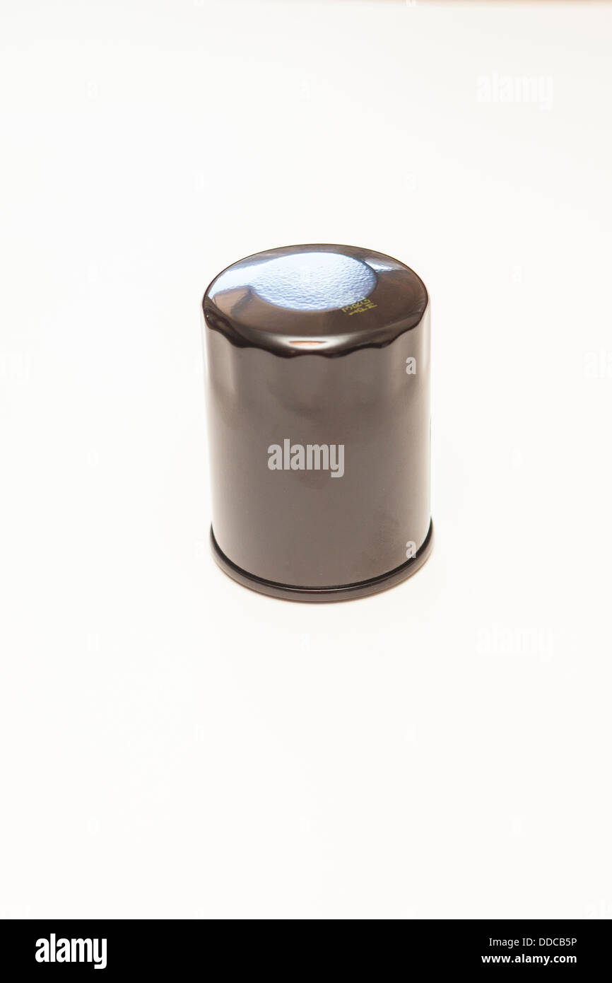 An oil Filter to fit a Honda engine Stock Photo - Alamy
