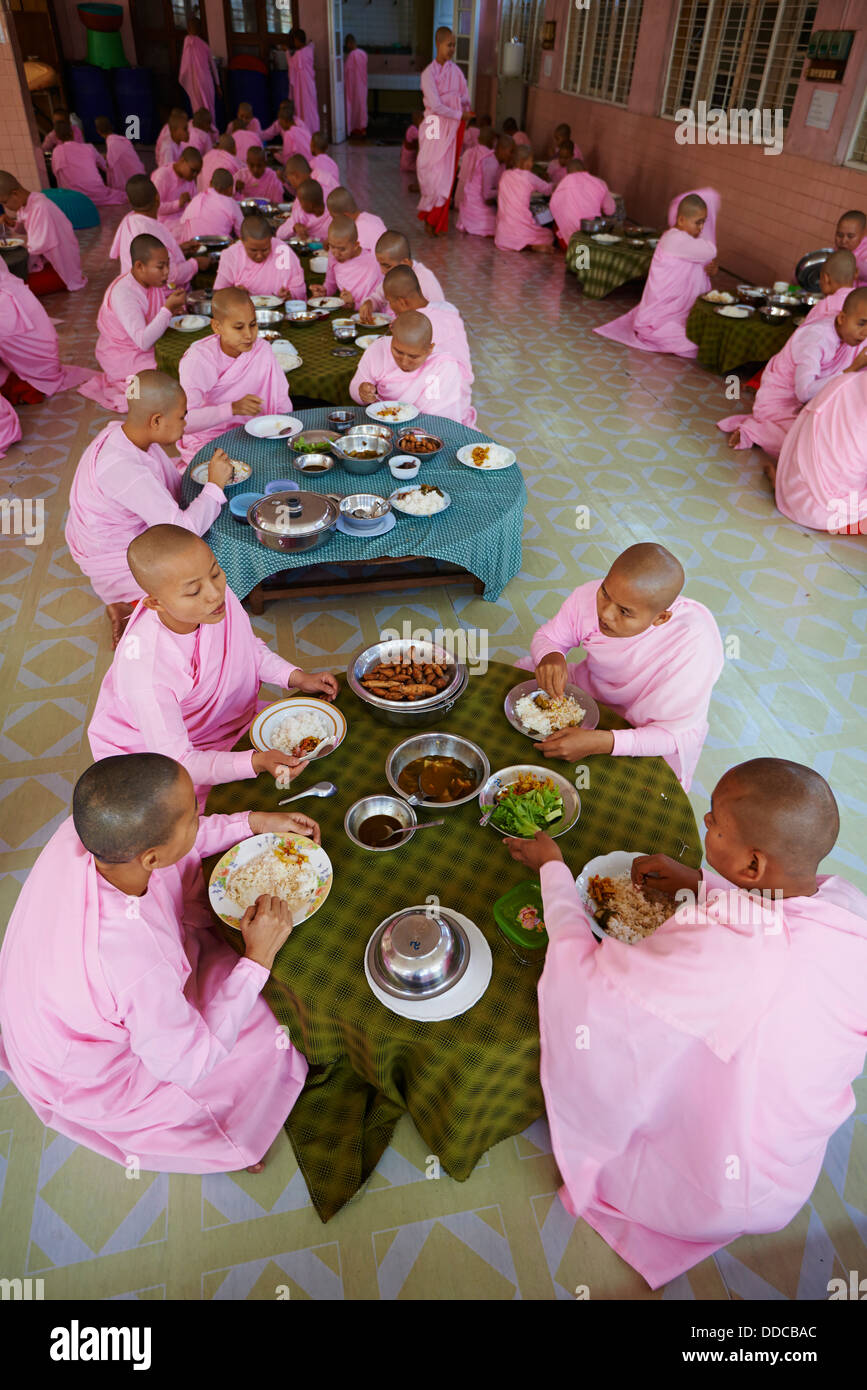 Myanmar (Burma), Yangon (Rangoon), nun lunch Stock Photo - Alamy