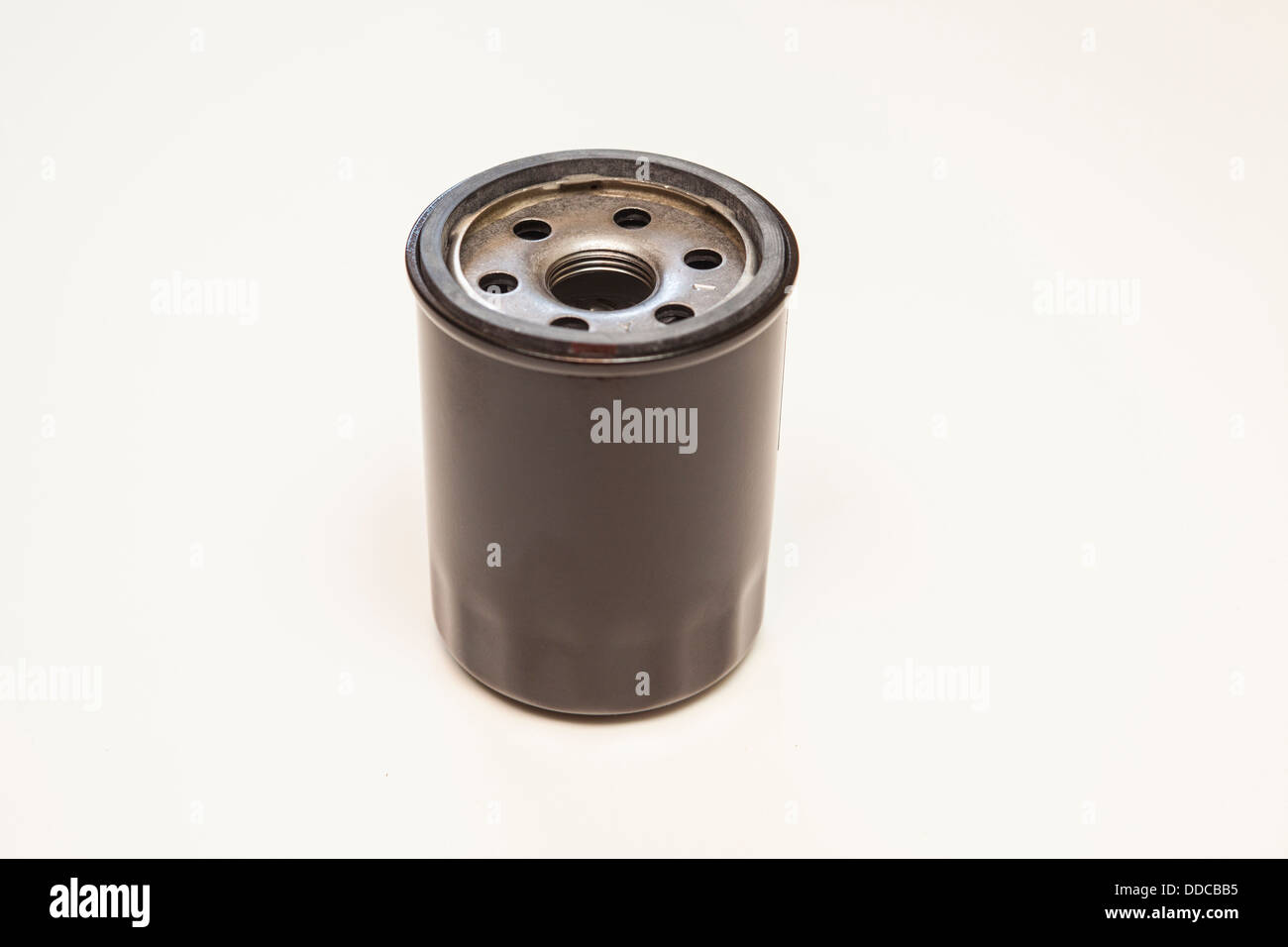 An oil Filter to fit a Honda engine Stock Photo - Alamy