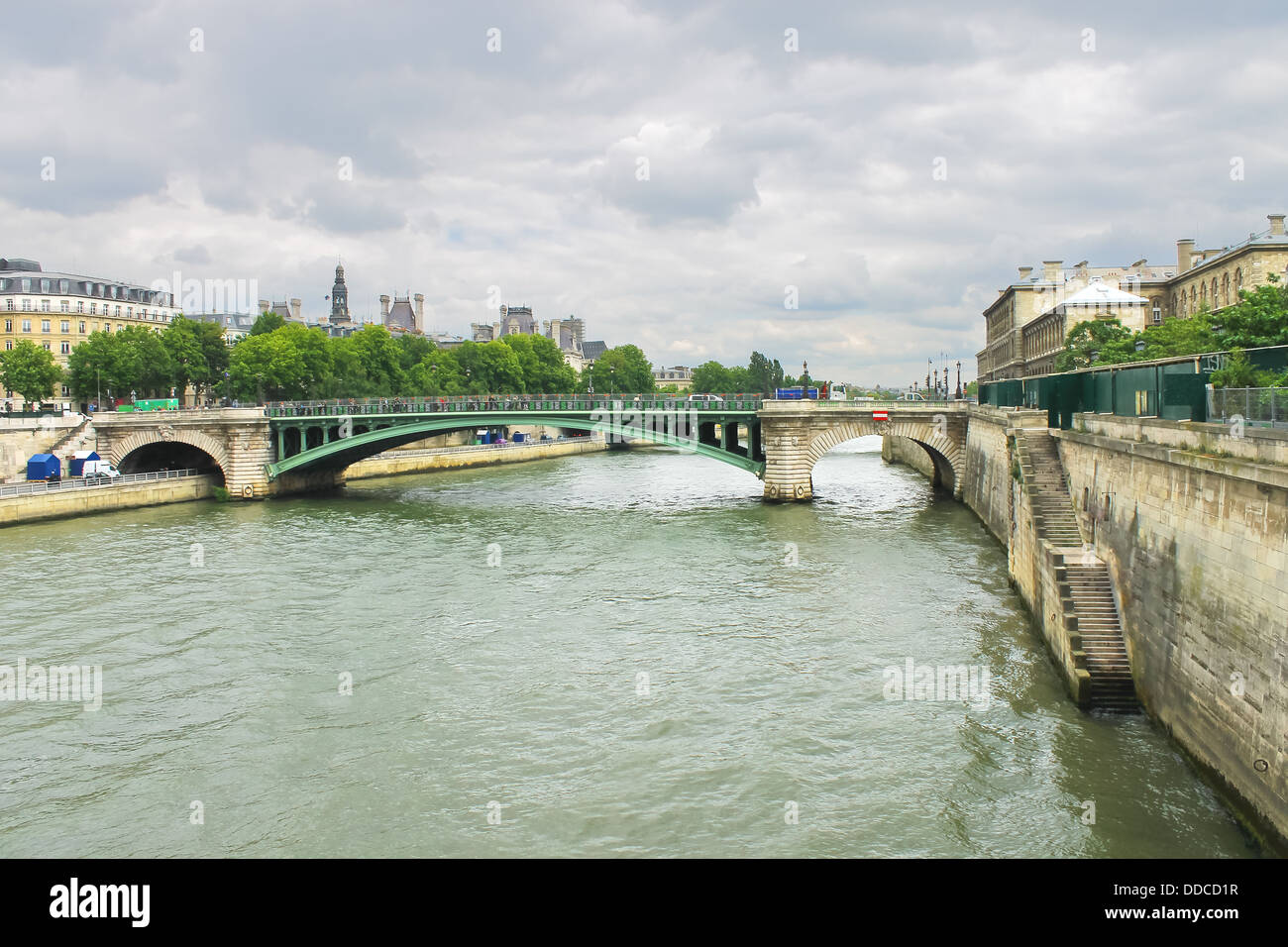 Bridge over the Seine. Paris. France Stock Photo - Alamy