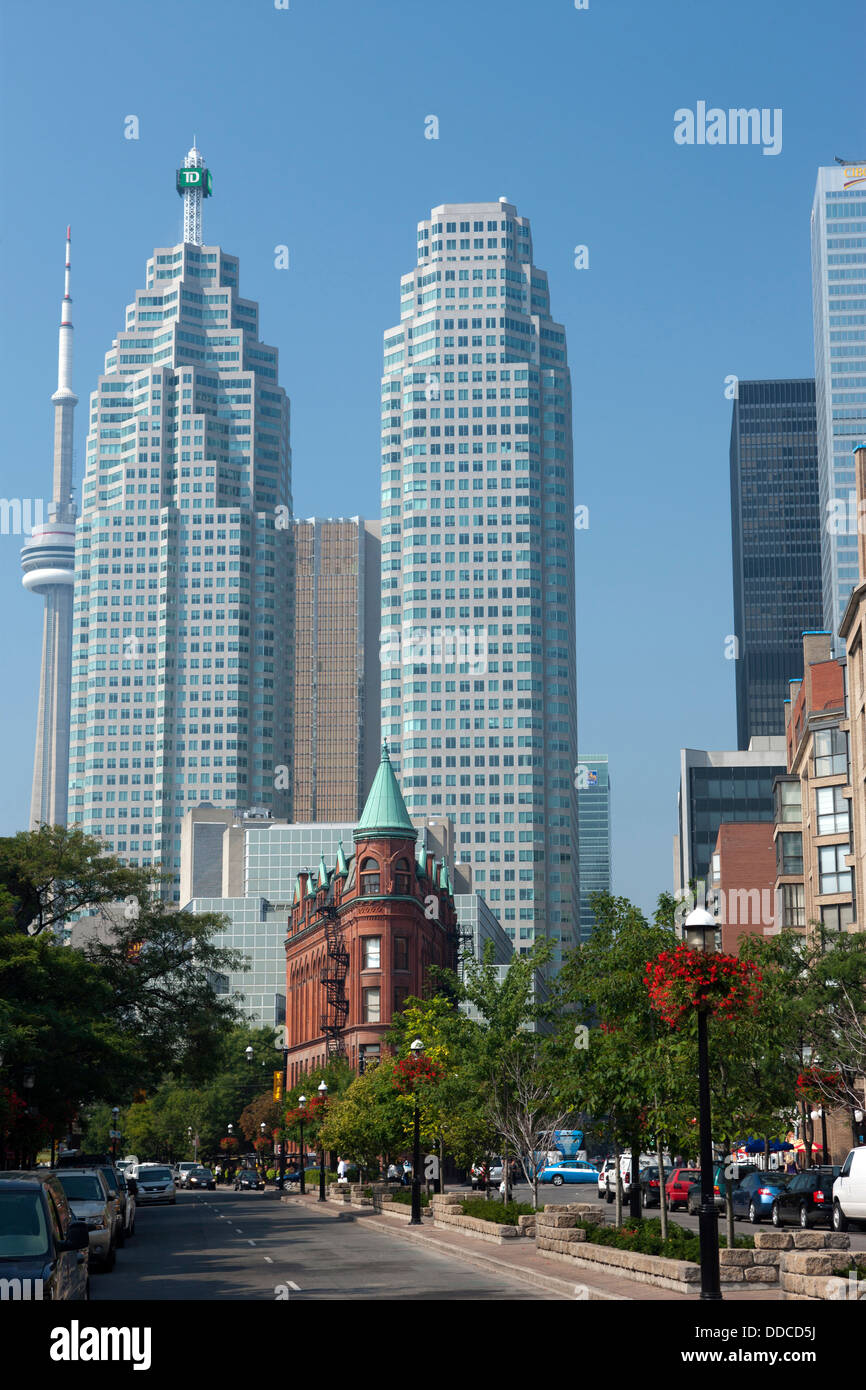 GOODERHAM BUILDING (©DAVID ROBERTS JR 1892) BROOKFIELD PLACE (©BREGMAN ...