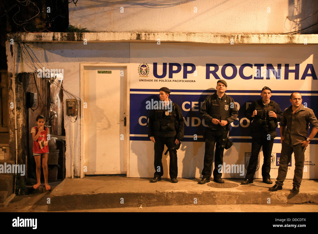 UPP Rocinha Pacifying Police Unit ( Unidade de Polícia Pacificadora ...