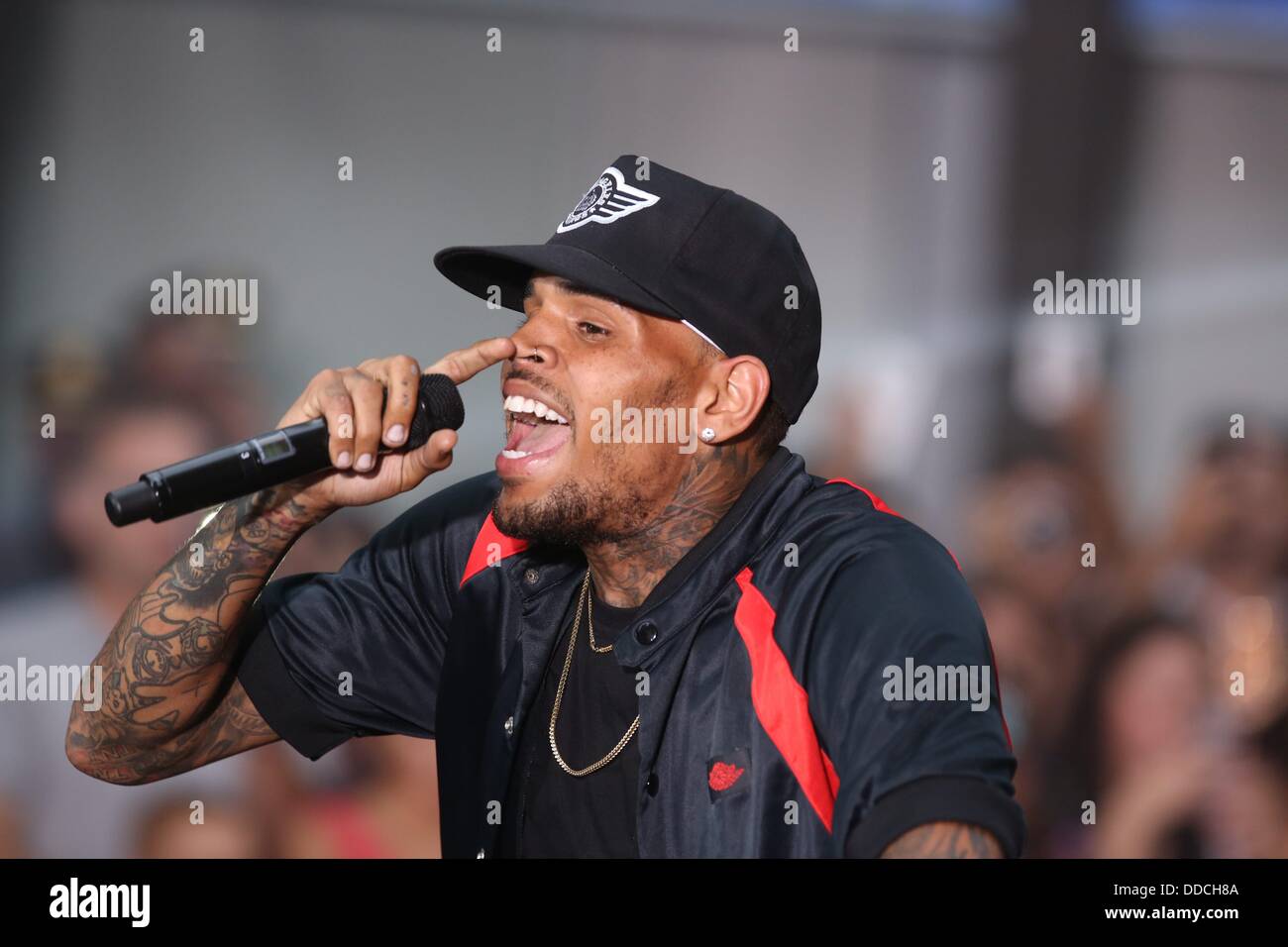 Chris brown singer hi-res stock photography and images - Alamy
