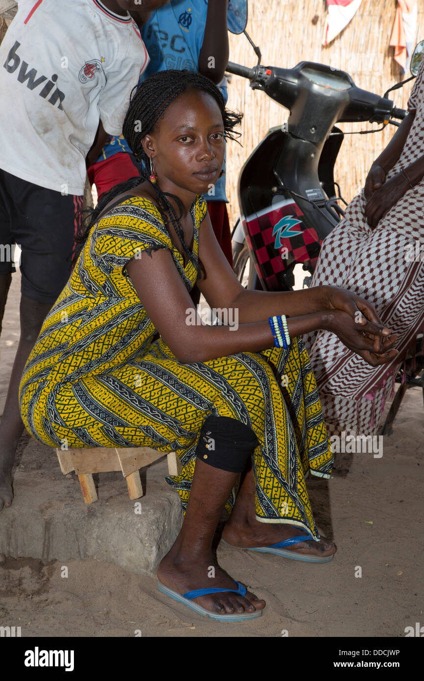 Wolof woman senegal hi-res stock photography and images - Alamy