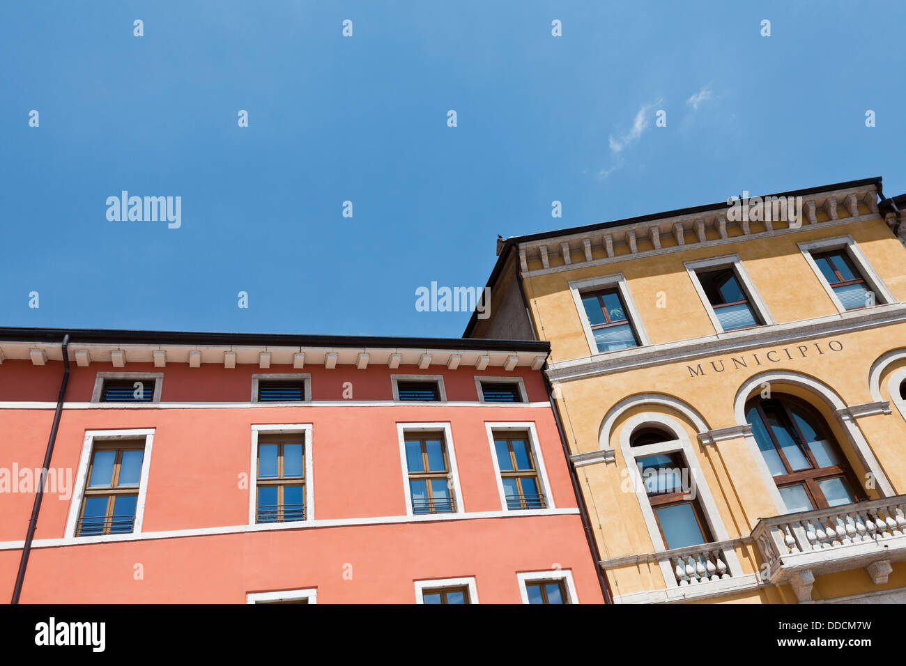 Classic Italian House Stock Photo - Alamy
